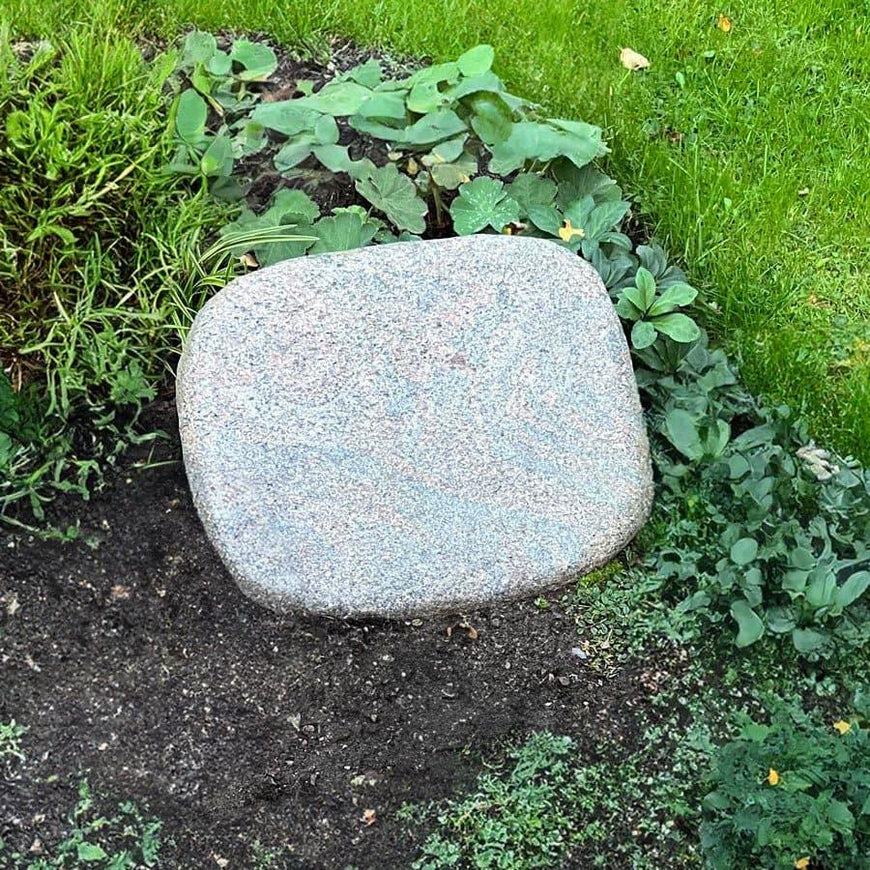 Grabsteine - Liegesteine | DeinSteinmetz.de